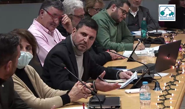Ο Γιάννης Μυλωνάκης συσπείρωσε την αντιπολίτευση με την πρόταση για τις ...